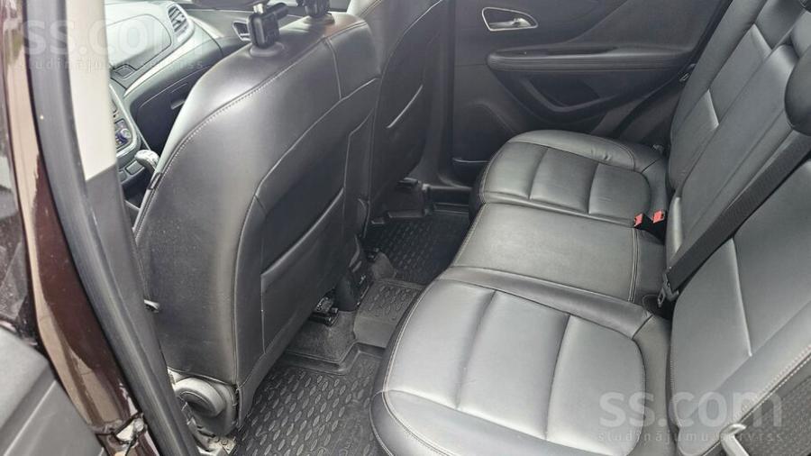 Brown Opel Mokka 2015 in Riga, with an engine capacity of 1.70 L and mileage of 208 thousand km for 7900 €, photo 16 on AUTOMOTO.COM.LV