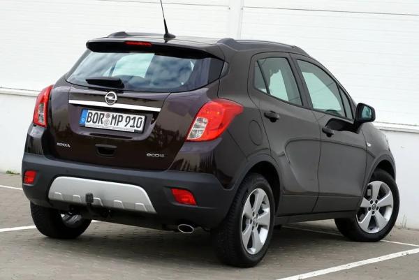 Brown Opel Mokka 2015 in Riga, with an engine capacity of 1.60 L and mileage of 181 thousand km for 6400 €, photo 10 on AUTOMOTO.COM.LV