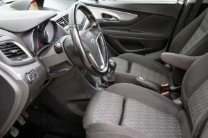 Brown Opel Mokka 2015 in Riga, with an engine capacity of 1.60 L and mileage of 181 thousand km for 6400 €, photo 21 on AUTOMOTO.COM.LV