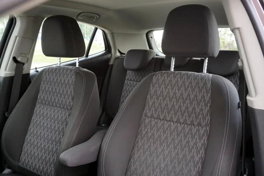 Brown Opel Mokka 2015 in Riga, with an engine capacity of 1.60 L and mileage of 181 thousand km for 6400 €, photo 22 on AUTOMOTO.COM.LV