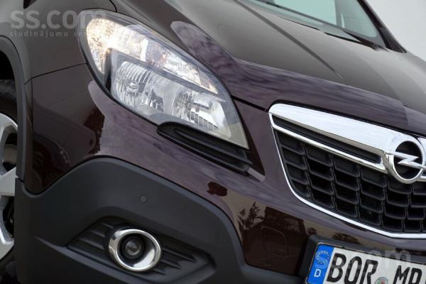 Brown Opel Mokka 2015 in Riga, with an engine capacity of 1.60 L and mileage of 181 thousand km for 6400 €, photo 2 on AUTOMOTO.COM.LV