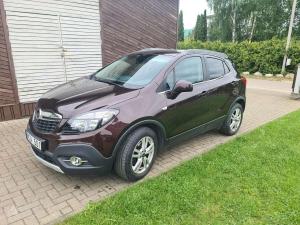 Brown Opel Mokka 2015 in Vilnius, with an engine capacity of 1.60 L and mileage of 138 thousand km for 7850 €, photo 5 on AUTOMOTO.COM.LV
