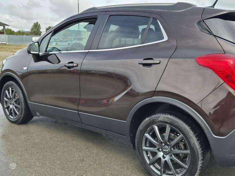 Brūns Opel Mokka 2015 Šauļi, ar dzinēja tilpumu 1.36 L un nobraukumu 140 tūkst. km par 8250 €, foto 9 vietnē AUTOMOTO.COM.LV