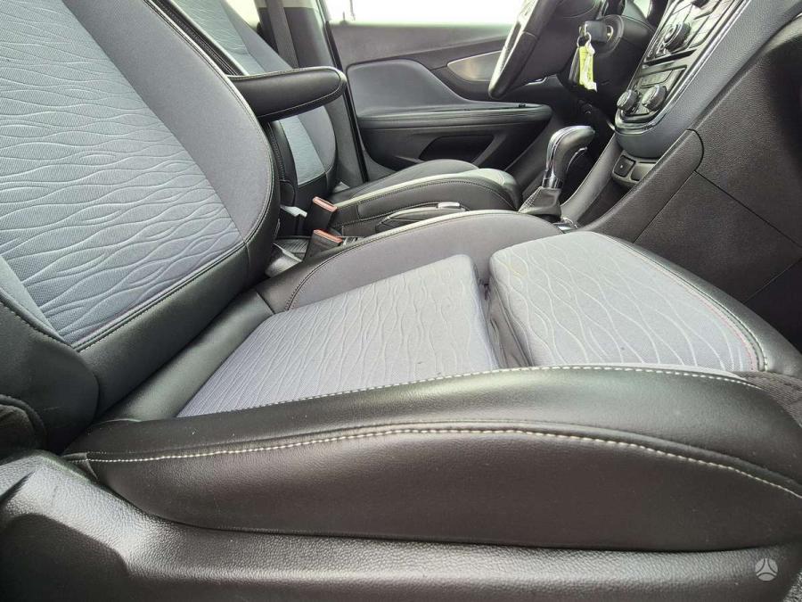 Brūns Opel Mokka 2015 Šauļi, ar dzinēja tilpumu 1.36 L un nobraukumu 140 tūkst. km par 8250 €, foto 14 vietnē AUTOMOTO.COM.LV