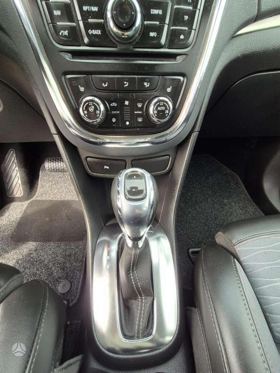 Brūns Opel Mokka 2015 Šauļi, ar dzinēja tilpumu 1.36 L un nobraukumu 140 tūkst. km par 8250 €, foto 19 vietnē AUTOMOTO.COM.LV