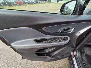 Brūns Opel Mokka 2015 Šauļi, ar dzinēja tilpumu 1.36 L un nobraukumu 140 tūkst. km par 8250 €, foto 21 vietnē AUTOMOTO.COM.LV