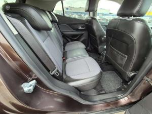 Brūns Opel Mokka 2015 Šauļi, ar dzinēja tilpumu 1.36 L un nobraukumu 140 tūkst. km par 8250 €, foto 30 vietnē AUTOMOTO.COM.LV