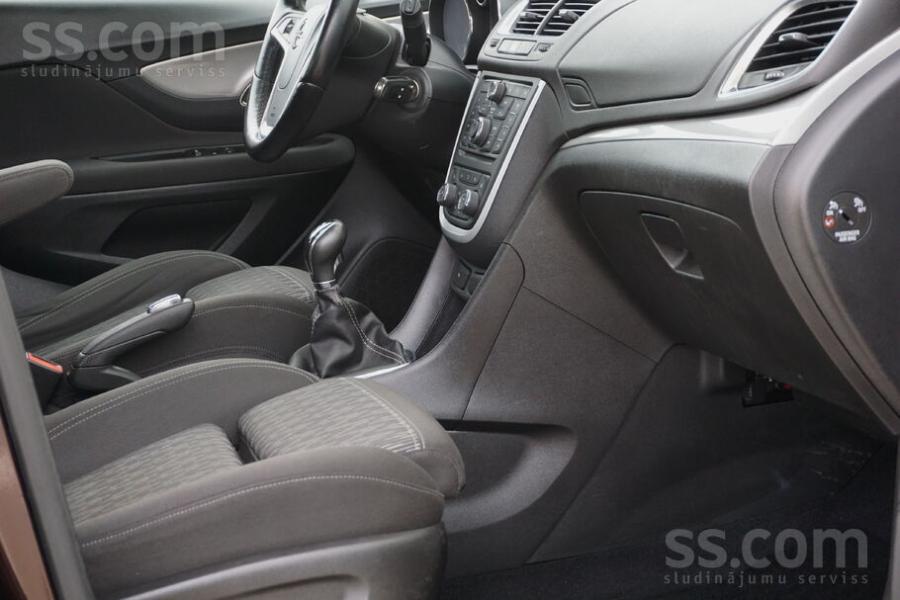 Brūns Opel Mokka 2015 Rīga, ar dzinēja tilpumu 1.60 L un nobraukumu 181 tūkst. km par 5970 €, foto 15 vietnē AUTOMOTO.COM.LV