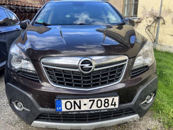 Brown Opel Mokka 2015 in Liepaja, with an engine capacity of 1.60 L and mileage of 265 thousand km for 6500 €, photo 1 on AUTOMOTO.COM.LV