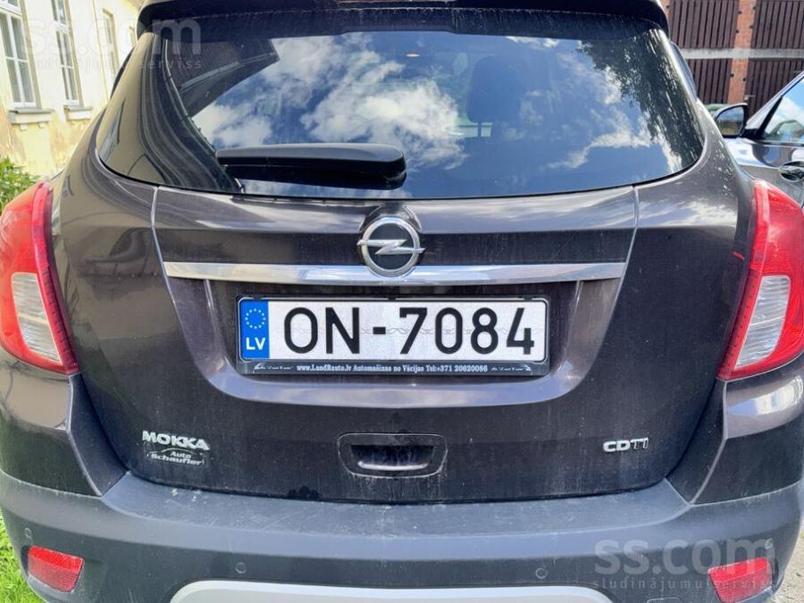 Brown Opel Mokka 2015 in Liepaja, with an engine capacity of 1.60 L and mileage of 265 thousand km for 6500 €, photo 3 on AUTOMOTO.COM.LV