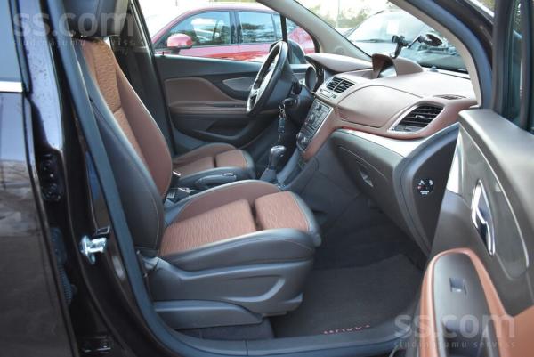 Brown Opel Mokka 2015 in Kuldiga, with an engine capacity of 1.60 L and mileage of 0 thousand km for 6990 €, photo 6 on AUTOMOTO.COM.LV