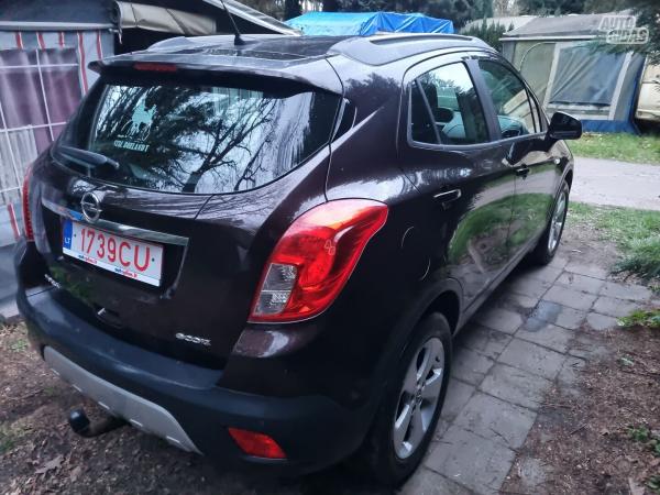 Brown Opel Mokka 2016 in Pakruojis, with an engine capacity of 1.70 L and mileage of 220 thousand km for 5200 €, photo 4 on AUTOMOTO.COM.LV