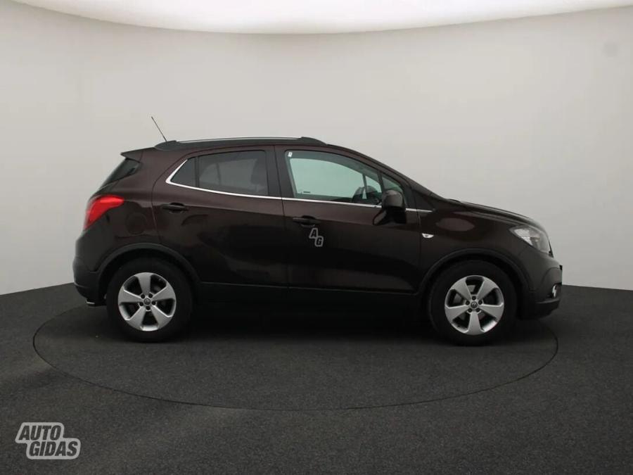 Brown Opel Mokka 2016 in Vilnius, with an engine capacity of 1.40 L and mileage of 171 thousand km for 10899 €, photo 10 on AUTOMOTO.COM.LV