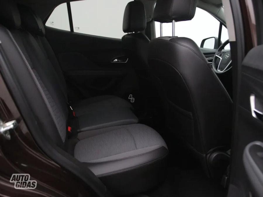 Brown Opel Mokka 2016 in Vilnius, with an engine capacity of 1.40 L and mileage of 171 thousand km for 10899 €, photo 16 on AUTOMOTO.COM.LV