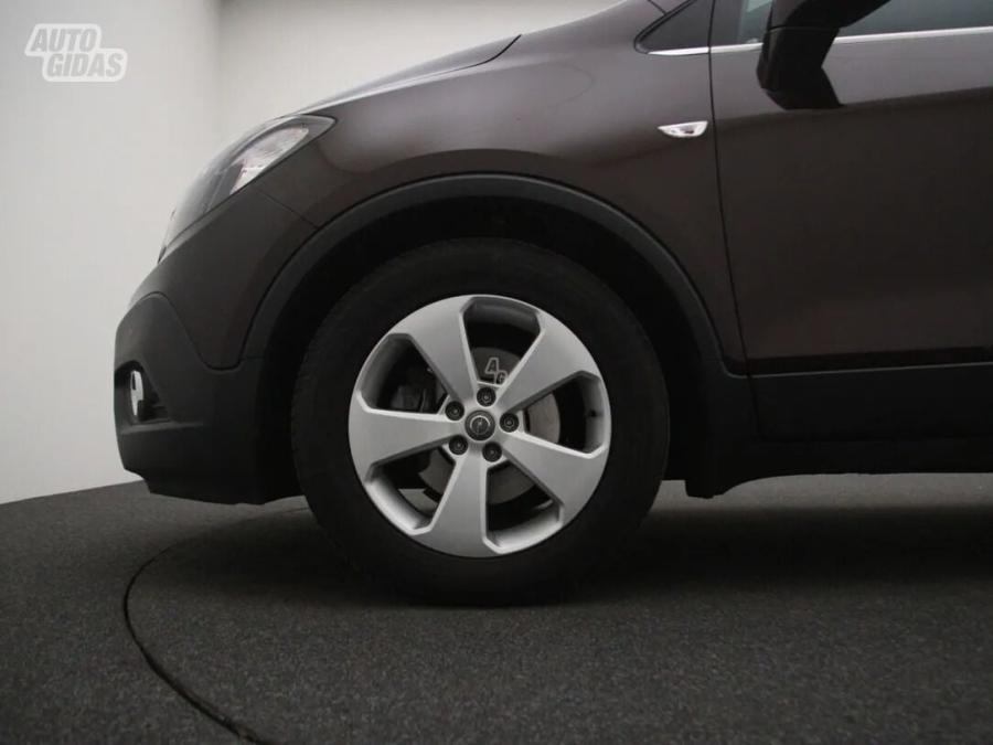 Brown Opel Mokka 2016 in Vilnius, with an engine capacity of 1.40 L and mileage of 171 thousand km for 10899 €, photo 29 on AUTOMOTO.COM.LV
