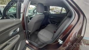 Brown Opel Mokka 2016 in Riga, with an engine capacity of 1.40 L and mileage of 142 thousand km for 10000 €, photo 17 on AUTOMOTO.COM.LV