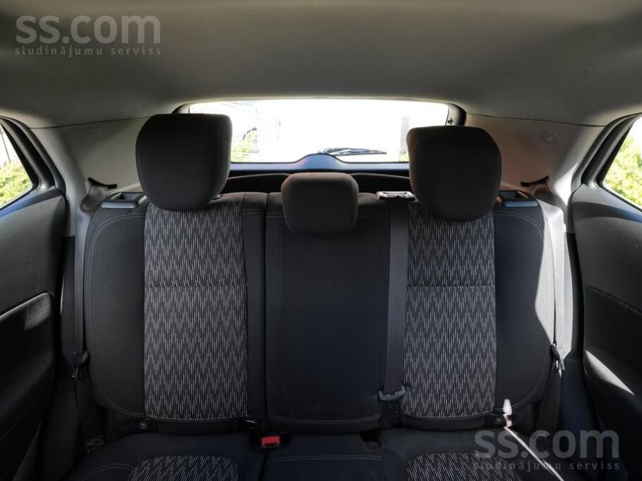 Brown Opel Mokka 2016 in Riga, with an engine capacity of 1.60 L and mileage of 217 thousand km for 5890 €, photo 10 on AUTOMOTO.COM.LV