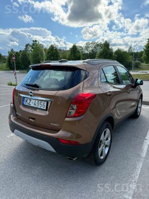 Brown Opel Mokka 2017 in Tukums, with an engine capacity of 1.40 L and mileage of 81 thousand km for 8200 €, photo 5 on AUTOMOTO.COM.LV