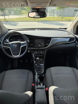 Brown Opel Mokka 2017 in Tukums, with an engine capacity of 1.40 L and mileage of 81 thousand km for 8200 €, photo 9 on AUTOMOTO.COM.LV