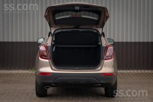 Brūns Opel Mokka 2018 Talsi, ar dzinēja tilpumu 1.60 L un nobraukumu 64 tūkst. km par 11500 €, foto 7 vietnē AUTOMOTO.COM.LV