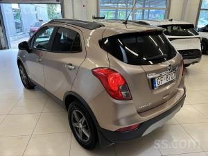 Brūns Opel Mokka 2018 Rīga, ar dzinēja tilpumu 1.60 L un nobraukumu 138 tūkst. km par 8700 €, foto 4 vietnē AUTOMOTO.COM.LV
