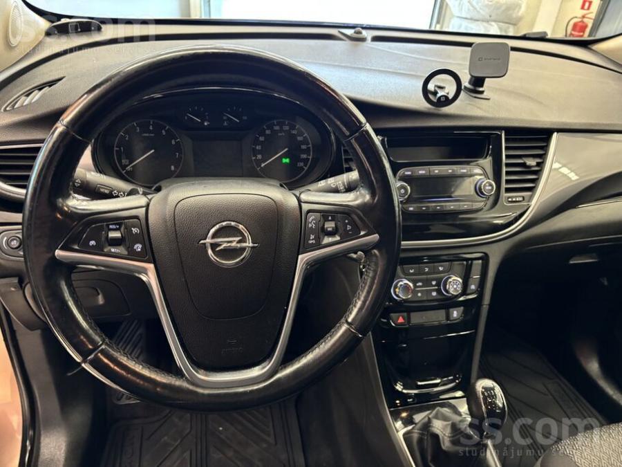 Brūns Opel Mokka 2018 Rīga, ar dzinēja tilpumu 1.60 L un nobraukumu 138 tūkst. km par 8700 €, foto 12 vietnē AUTOMOTO.COM.LV