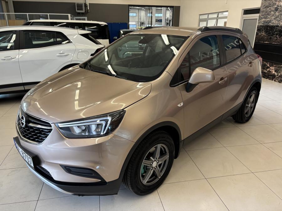Brūns Opel Mokka 2018 Rīga, ar dzinēja tilpumu 1.60 L un nobraukumu 138 tūkst. km par 8700 €, foto 1 vietnē AUTOMOTO.COM.LV