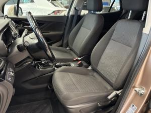 Brūns Opel Mokka 2018 Rīga, ar dzinēja tilpumu 1.60 L un nobraukumu 138 tūkst. km par 8700 €, foto 9 vietnē AUTOMOTO.COM.LV