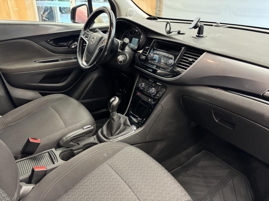 Brūns Opel Mokka 2018 Rīga, ar dzinēja tilpumu 1.60 L un nobraukumu 138 tūkst. km par 8700 €, foto 14 vietnē AUTOMOTO.COM.LV