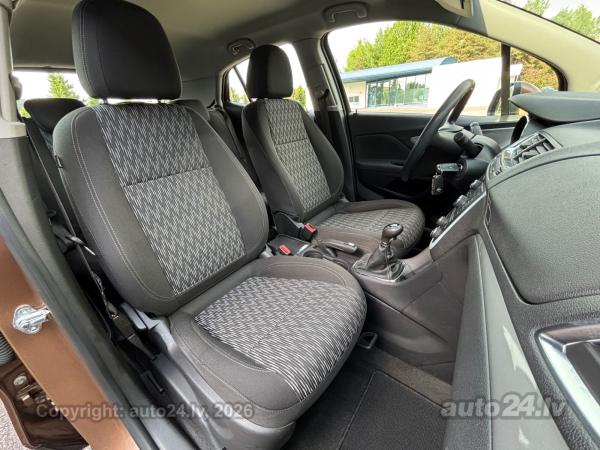 Brūns Opel Mokka 2016 Paide, ar dzinēja tilpumu 1.60 L un nobraukumu 118 tūkst. km par 7990 €, foto 10 vietnē AUTOMOTO.COM.LV