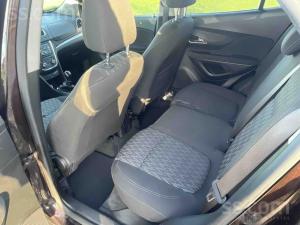 Brown Opel Mokka 2016 in Riga, with an engine capacity of 1.60 L and mileage of 110 thousand km for 6000 €, photo 7 on AUTOMOTO.COM.LV