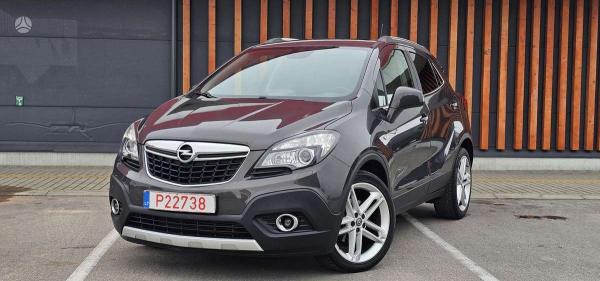 Brown Opel Mokka 2016 in Klaipeda, with an engine capacity of 1.60 L and mileage of 147 thousand km for 8350 €, photo 1 on AUTOMOTO.COM.LV