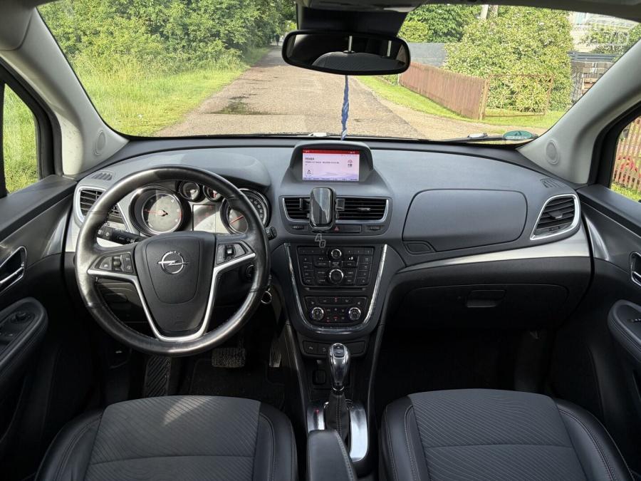 Opel Mokka 2013 in Kaunas, with an engine capacity of 1.70 L and mileage of 219 thousand km for 7150 €, photo 6 on AUTOMOTO.COM.LV