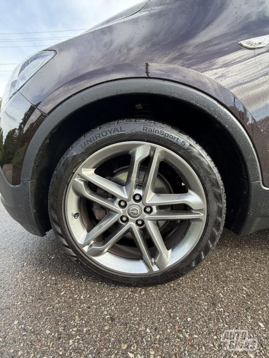 Opel Mokka 2013 in Kaunas, with an engine capacity of 1.70 L and mileage of 219 thousand km for 7150 €, photo 13 on AUTOMOTO.COM.LV
