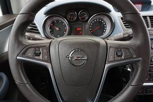 Opel Mokka 2014 in Riga, with an engine capacity of 1.70 L and mileage of 84 thousand km for 6600 €, photo 25 on AUTOMOTO.COM.LV