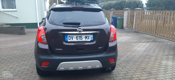Opel Mokka 2015 in Vilnius, with an engine capacity of 1.60 L and mileage of 232 thousand km for 7600 €, photo 6 on AUTOMOTO.COM.LV