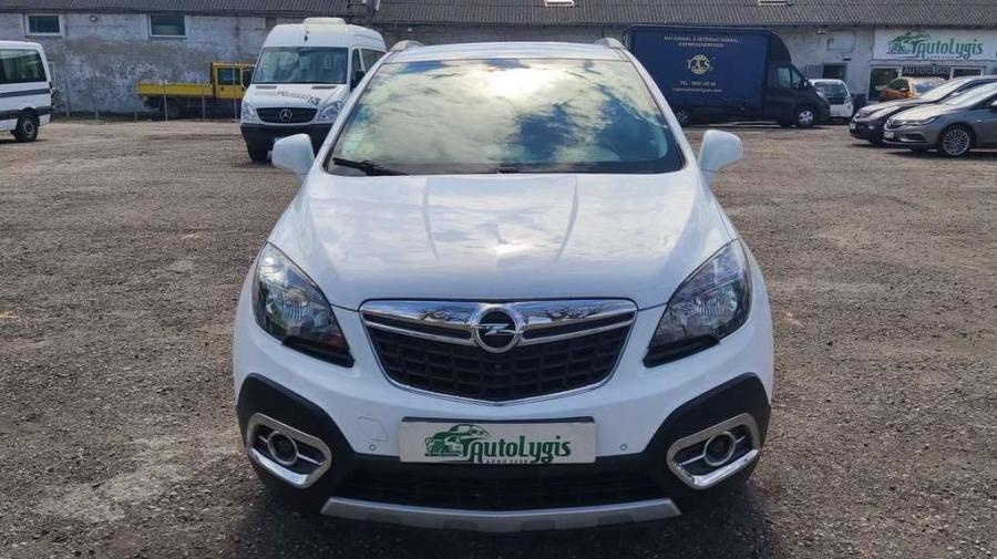 Opel Mokka 2015 in Klaipeda, with an engine capacity of 1.69 L and mileage of 189 thousand km for 6390 €, photo 4 on AUTOMOTO.COM.LV