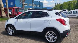 Opel Mokka 2015 in Klaipeda, with an engine capacity of 1.69 L and mileage of 189 thousand km for 6390 €, photo 5 on AUTOMOTO.COM.LV