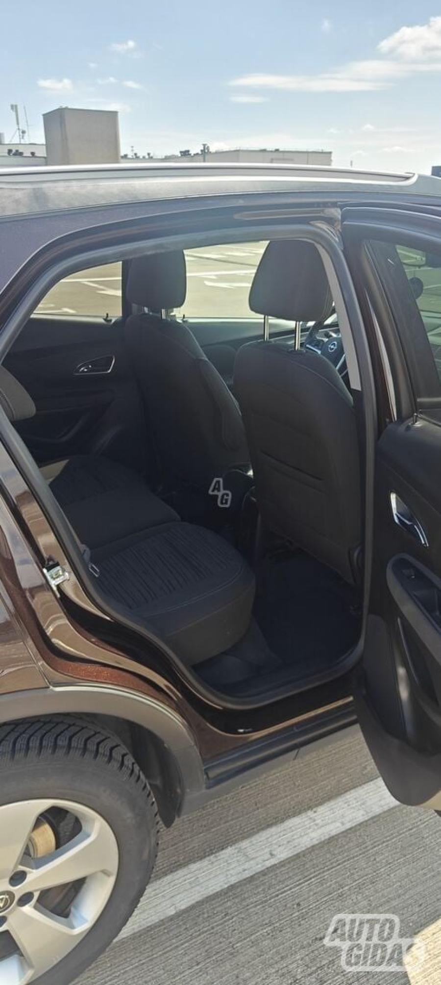 Opel Mokka 2015 in Vilnius, with an engine capacity of 1.40 L and mileage of 172 thousand km for 6300 €, photo 8 on AUTOMOTO.COM.LV