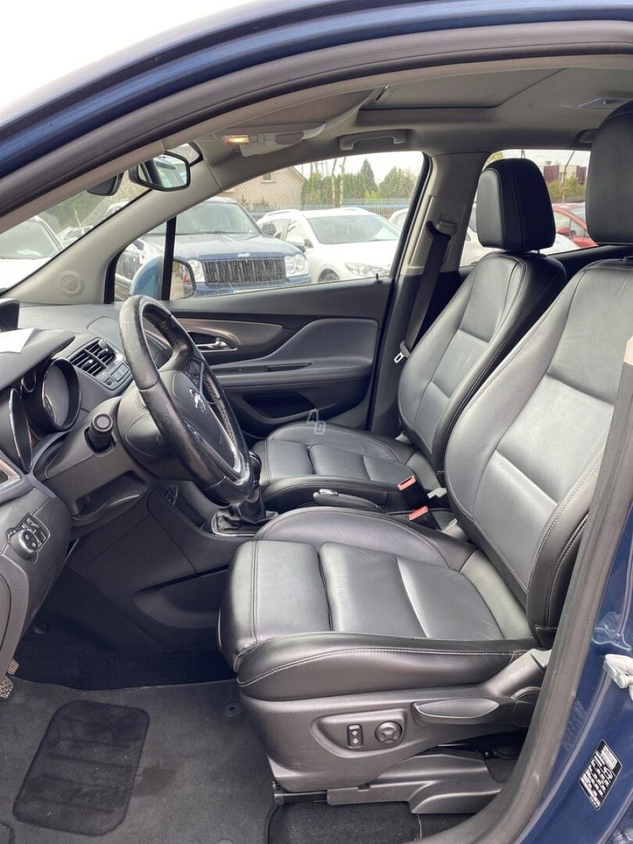 Opel Mokka 2015 in Silute, with an engine capacity of 1.60 L and mileage of 157 thousand km for 7750 €, photo 12 on AUTOMOTO.COM.LV