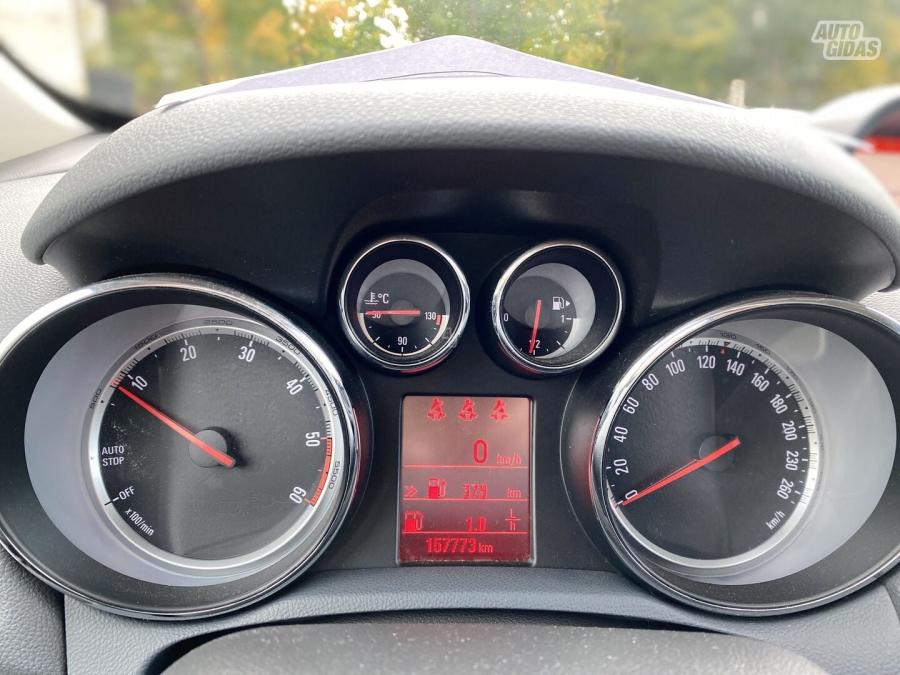 Opel Mokka 2015 in Silute, with an engine capacity of 1.60 L and mileage of 157 thousand km for 7750 €, photo 19 on AUTOMOTO.COM.LV