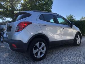 Opel Mokka 2016 in Valmiera, with an engine capacity of 1.60 L and mileage of 177 thousand km for 7770 €, photo 5 on AUTOMOTO.COM.LV