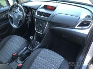 Opel Mokka 2016 in Valmiera, with an engine capacity of 1.60 L and mileage of 177 thousand km for 7770 €, photo 6 on AUTOMOTO.COM.LV