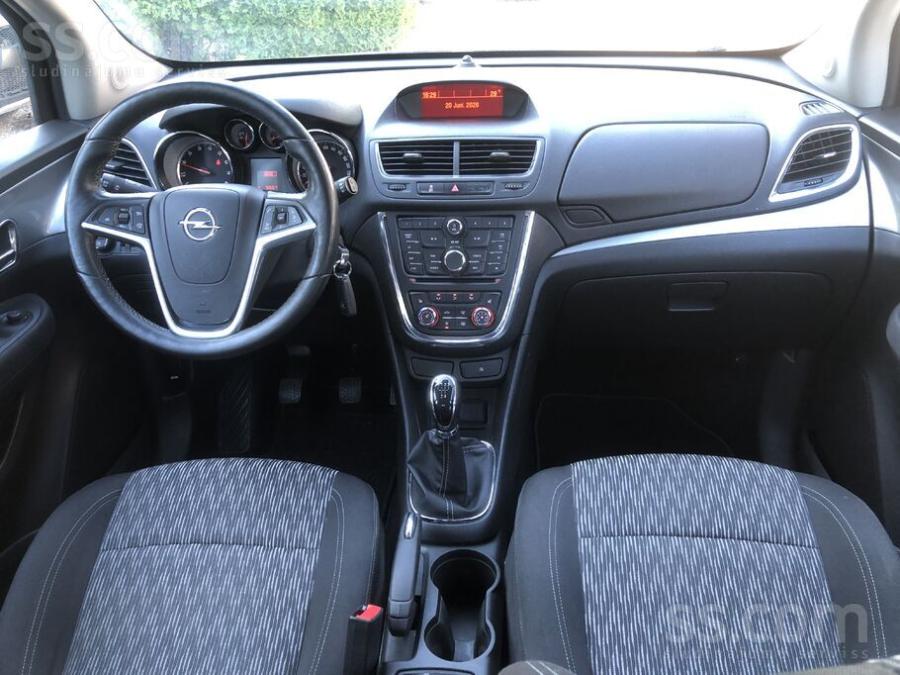Opel Mokka 2016 in Valmiera, with an engine capacity of 1.60 L and mileage of 177 thousand km for 7770 €, photo 7 on AUTOMOTO.COM.LV