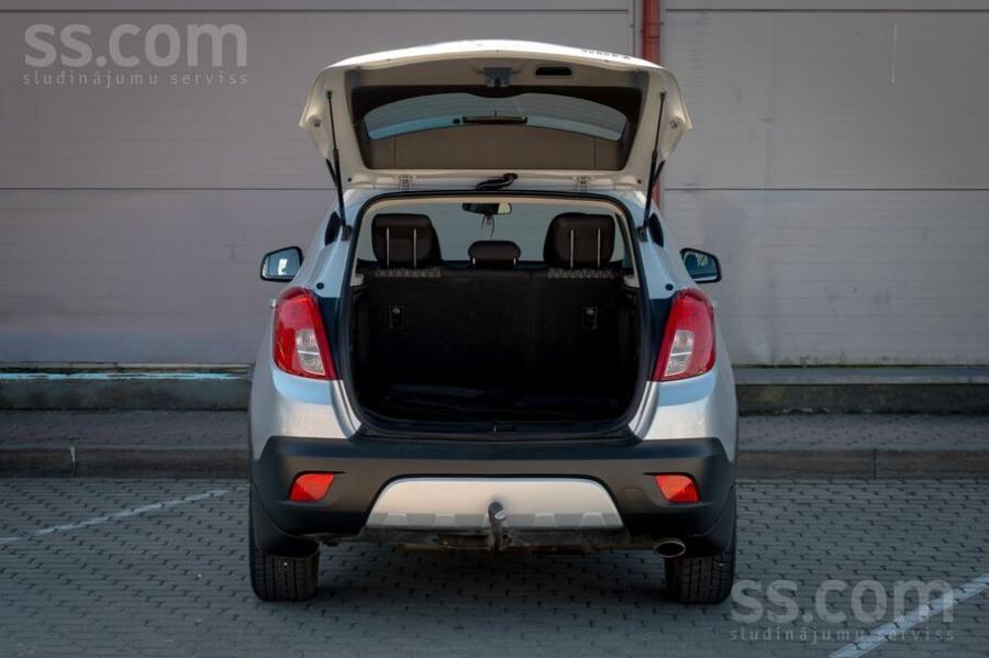 Opel Mokka 2016 in Tukums, with an engine capacity of 1.40 L and mileage of 215 thousand km for 7250 €, photo 7 on AUTOMOTO.COM.LV