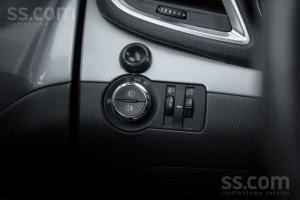 Opel Mokka 2016 in Tukums, with an engine capacity of 1.40 L and mileage of 215 thousand km for 7250 €, photo 15 on AUTOMOTO.COM.LV