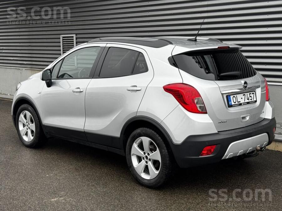 Opel Mokka 2016 in Riga, with an engine capacity of 1.60 L and mileage of 124 thousand km for 7300 €, photo 4 on AUTOMOTO.COM.LV