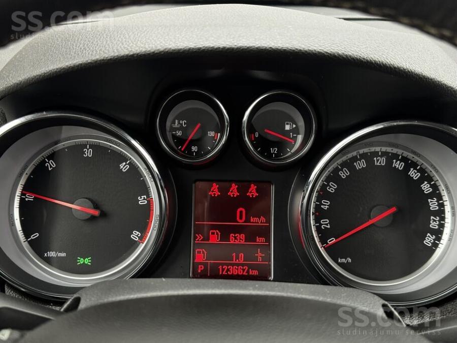 Opel Mokka 2016 in Riga, with an engine capacity of 1.60 L and mileage of 124 thousand km for 7300 €, photo 16 on AUTOMOTO.COM.LV