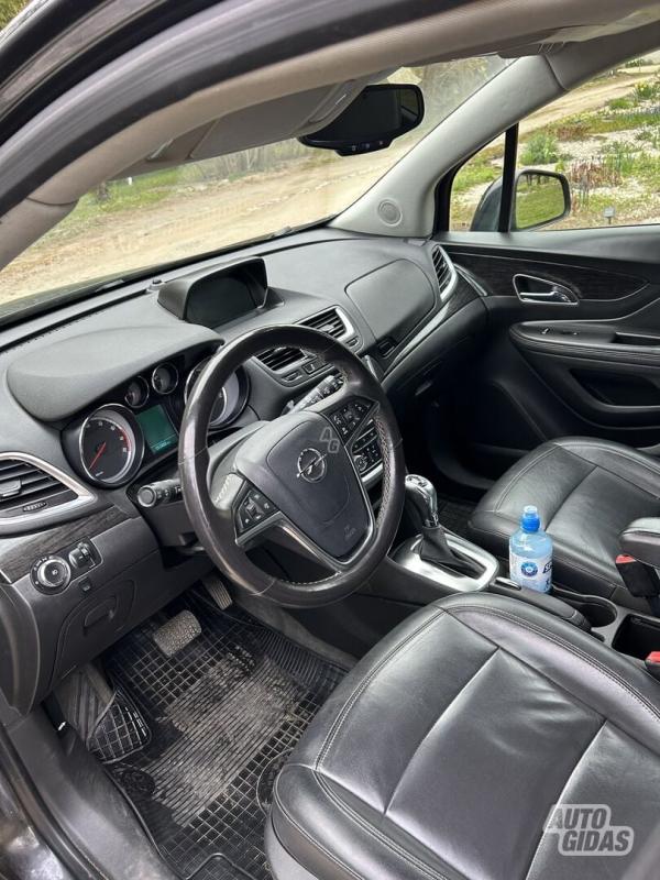 Opel Mokka 2016 in Plunge, with an engine capacity of 1.40 L and mileage of 150 thousand km for 7500 €, photo 4 on AUTOMOTO.COM.LV