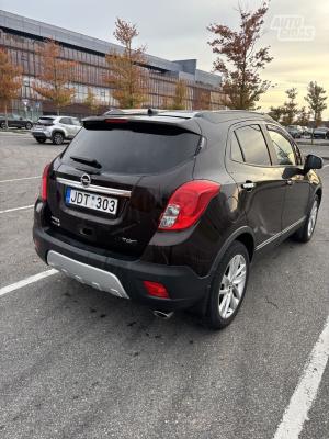Opel Mokka 2016 in Klaipeda, with an engine capacity of 1.60 L and mileage of 95 thousand km for 9999 €, photo 5 on AUTOMOTO.COM.LV